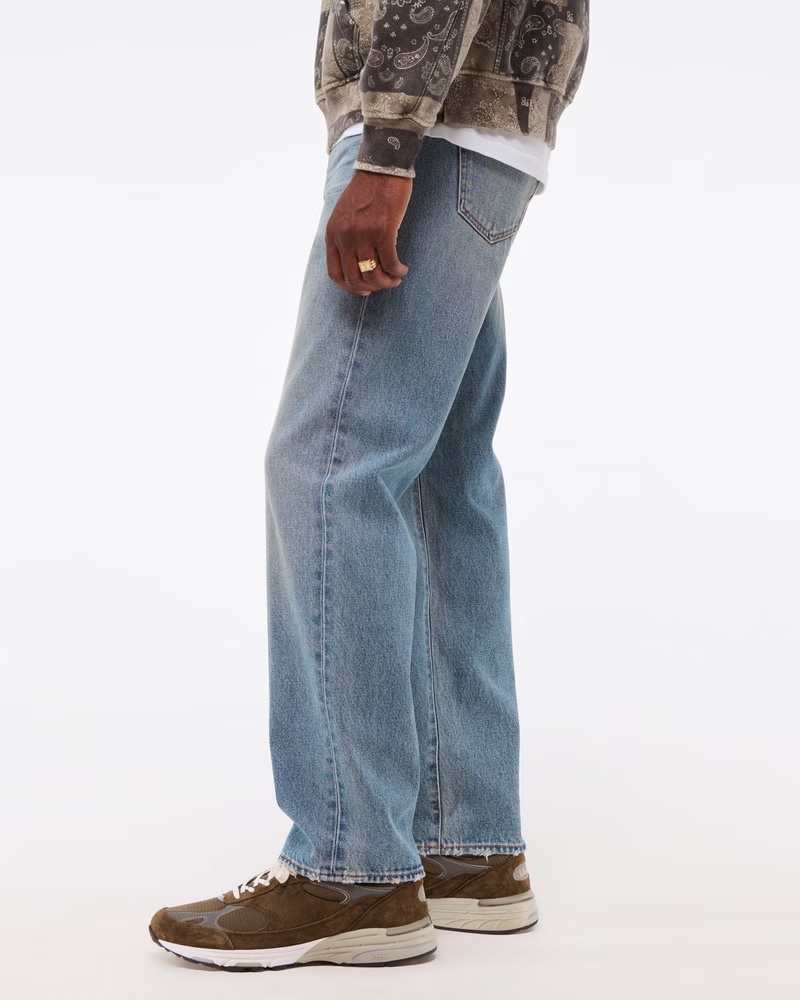 Relaxed Straight Jean - Abercrombie & Fitch