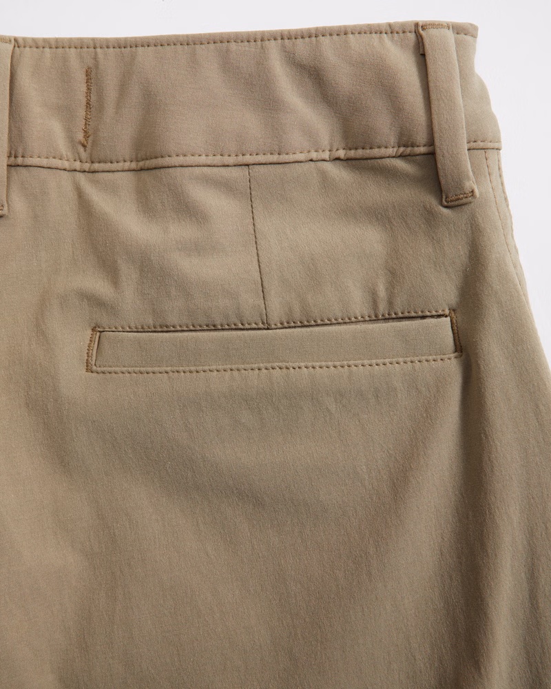 Performance Chinos - Abercrombie & Fitch